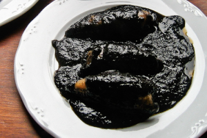 Txipirones en su Tinta: Inky Squid from the Basque Country | ParTASTE